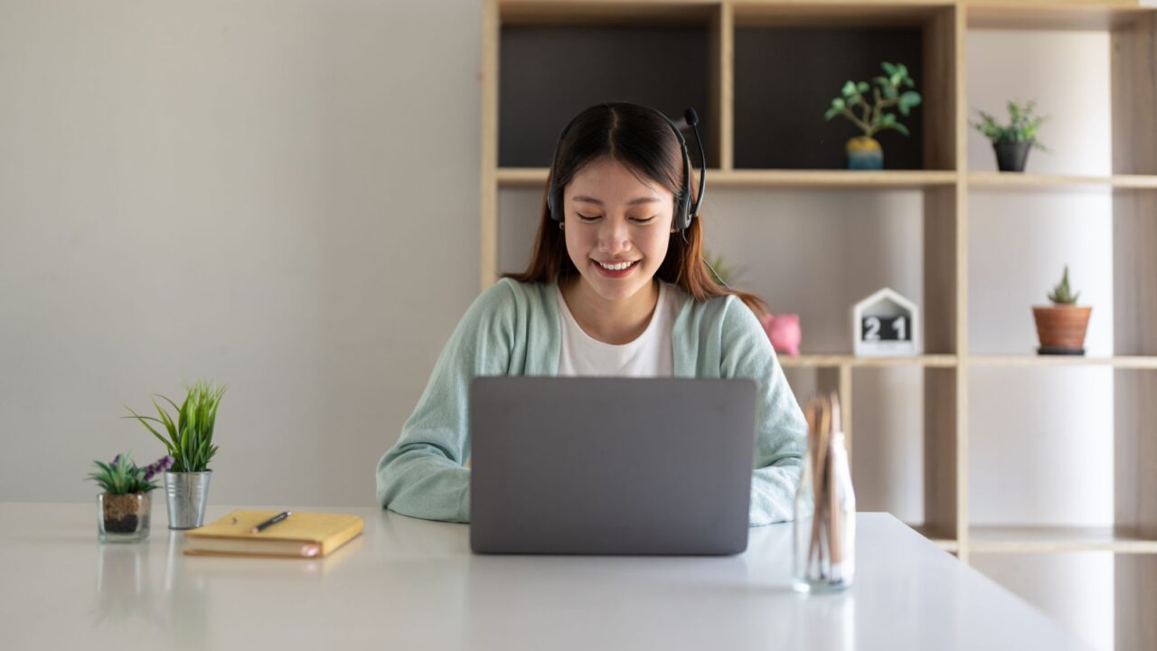 2 Tips To Set Your Child Up for Success in Virtual Learning - Strike School