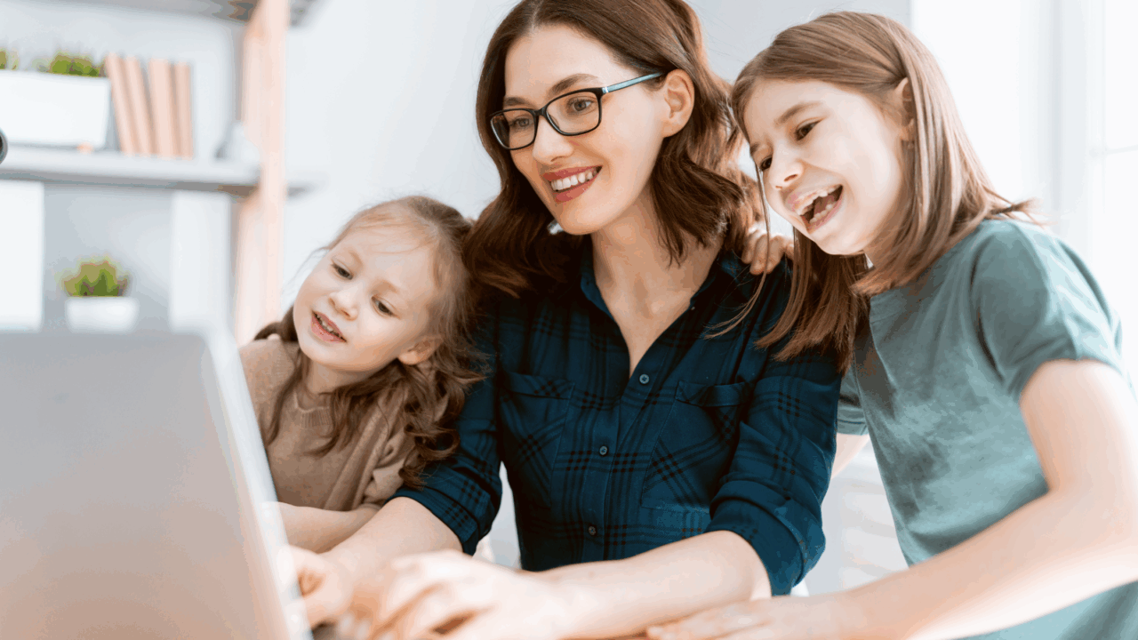 How To Find The Best Online School For Your Child - Strike School